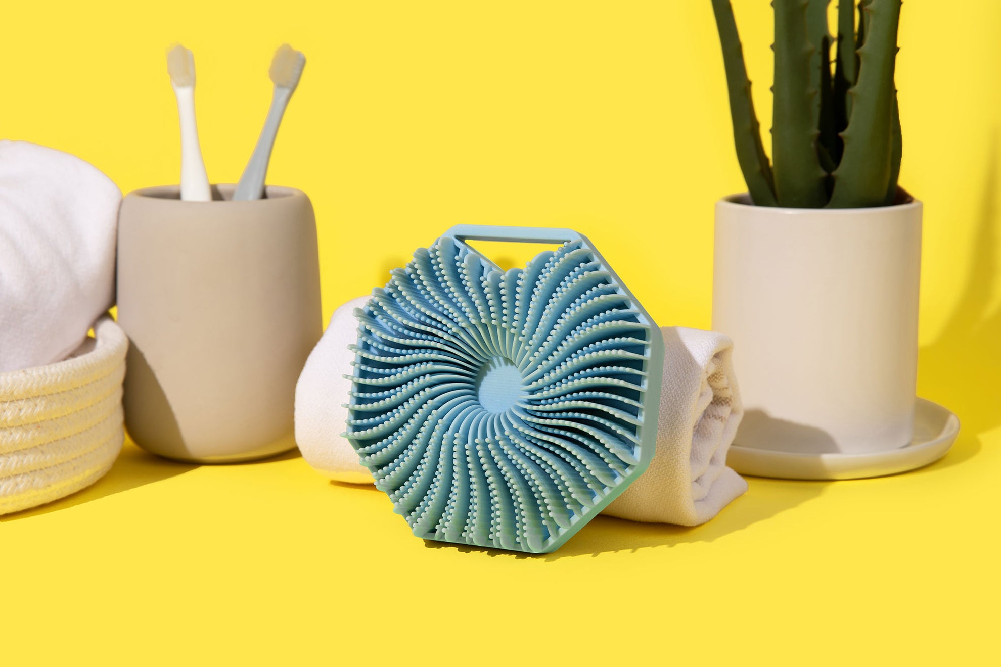 Sud Scrub | The Eco-Conscious Body Scrubber That Stays Clean.